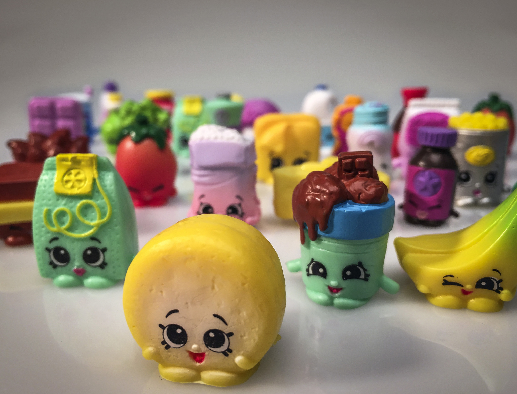 What are Shopkins? – Miniature Versions of Things